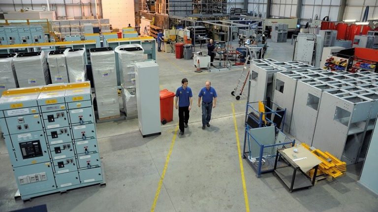 Metal Clad Switchgear - Features, Specifications, vs. Metal Enclosed